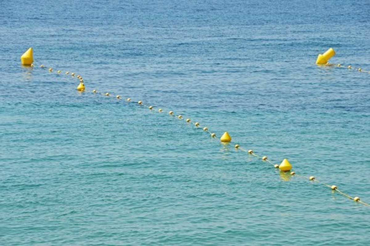 Chorvátsko varuje: Nedotýkajte sa žltých bójok v mori | TVNOVINY.sk