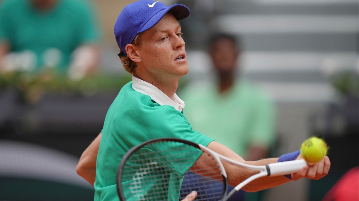 Štart Sinnera vo štvrťfinále Wimbledonu je otázny | TVNOVINY.sk