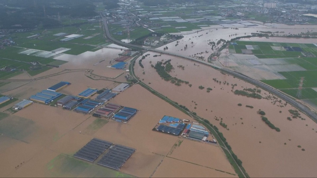 Kým západnú Európu sužujú horúčavy a požiare, v Ázii majú opačný ...