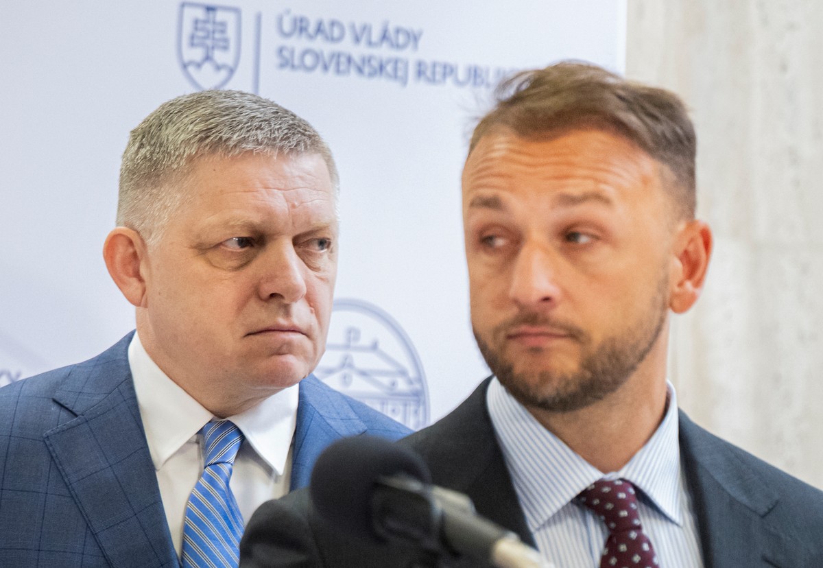 Prieskum: Smer a Hlas by nezložili vládu ani s Republikou | TVNOVINY.sk