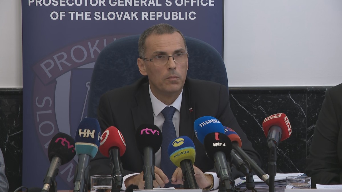 Spor s prezidentkou označil Žilinka za účelový. Tomuto divadlu sme ...