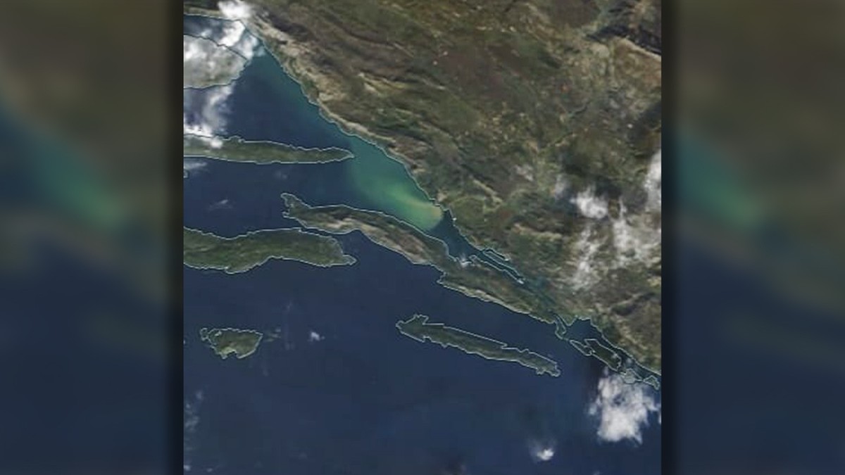 Jadranské more pri Chorvátsku zmenilo farbu. Je kalné ako Dunaj ...