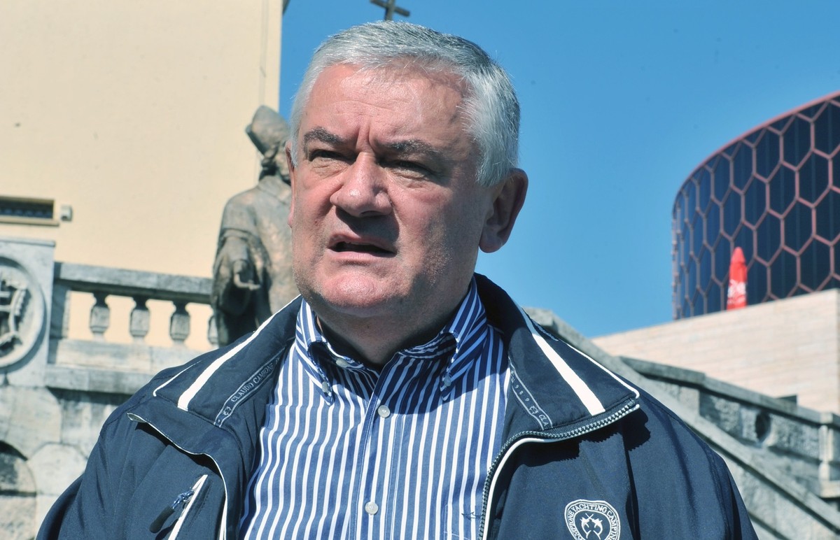 Ján Slota dostal trest za ohrozovanie mravnej výchovy mládeže | TVNOVINY.sk