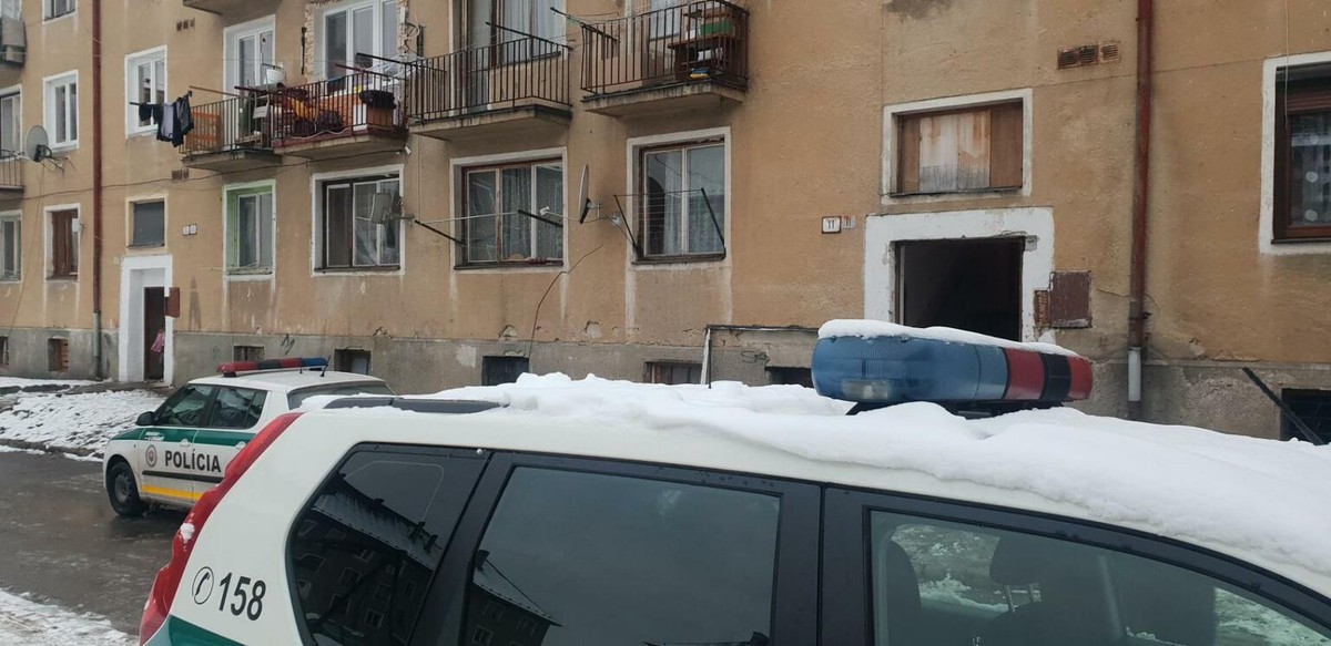 Tragédia v Revúcej: Štvorročné dievčatko zavalil televízor, na mieste ...