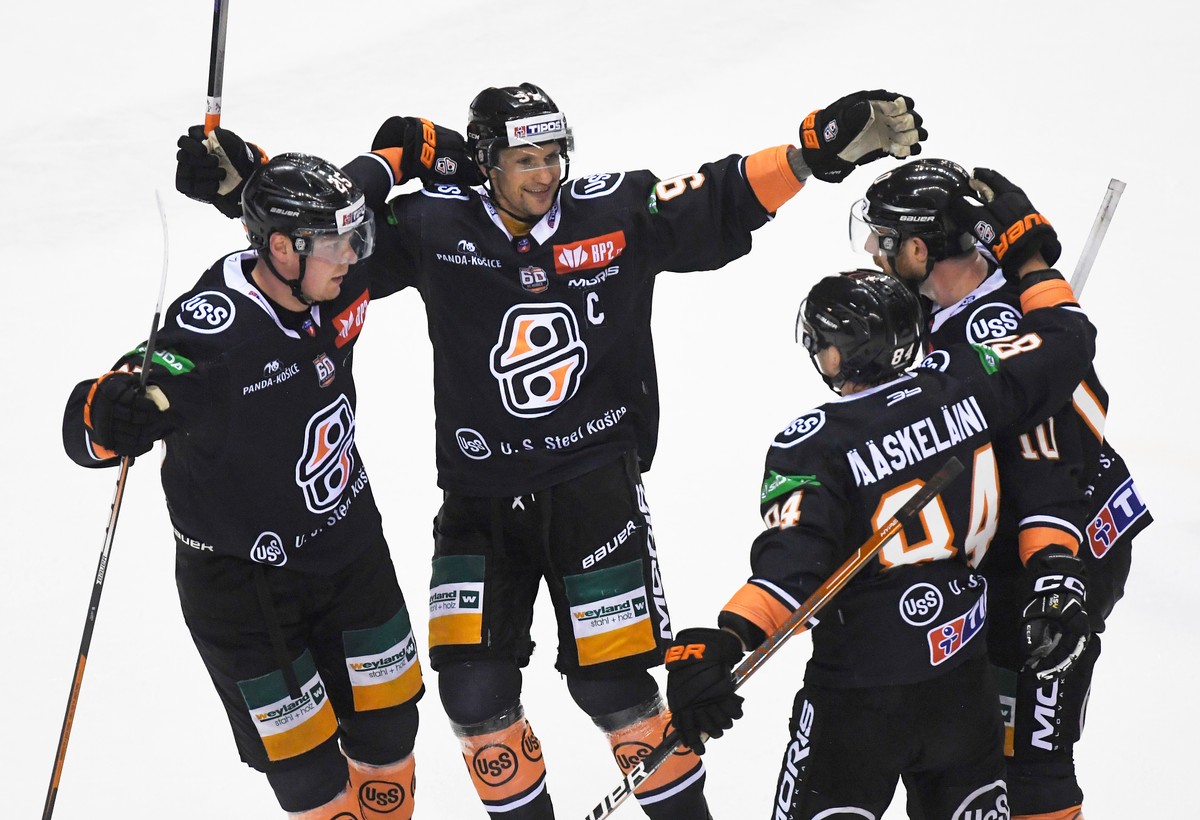 Zvolen vyhral na Slovane a je prvý, súboj Dukiel pre Michalovce. Do ...