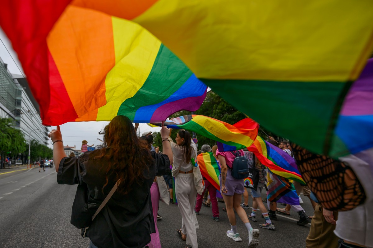 Na Pride sa v hlavnom meste pochoduje už 15. rok. Takéto boli jeho začiatky | TVNOVINY.sk