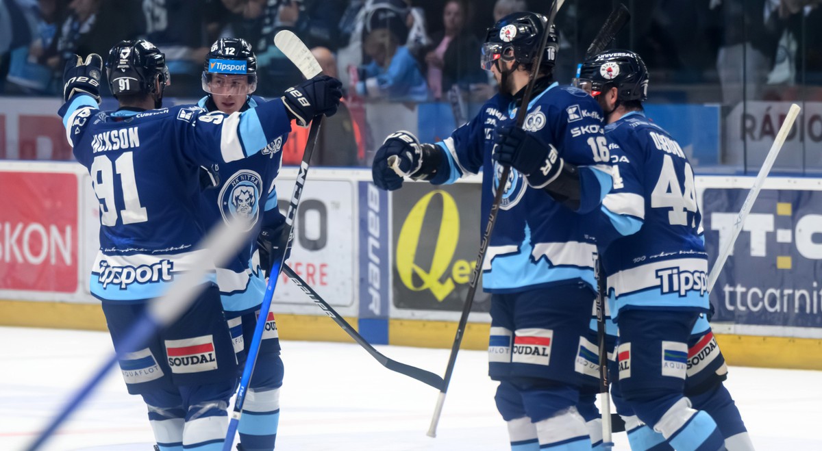 Debakel pod Zoborom. Slovan na úvod vo finále vyfasoval šestku, Nitra ...
