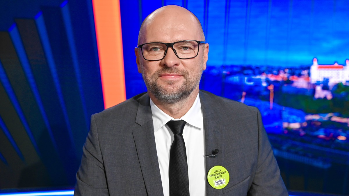 Za prepadnuté hlasy budú zodpovedať Demokrati a Modrí, tvrdí R. Sulík ...