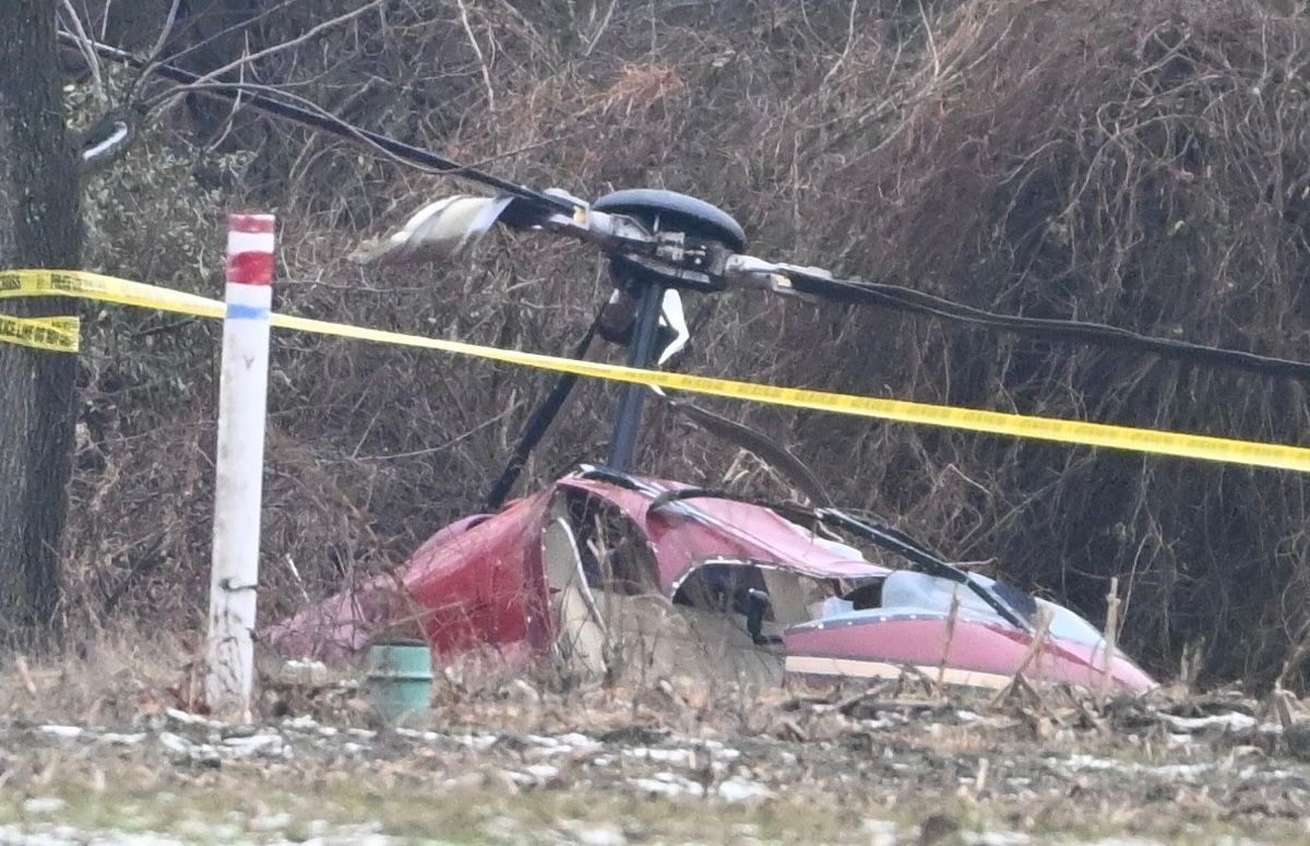 VIDEO: Tragická zrážka vrtuľníkov priamo nad letiskom. Jeden pilot bol ...
