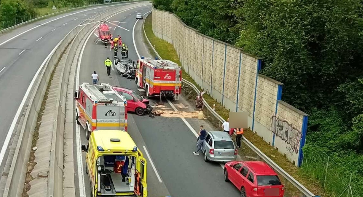 Vážna nehoda na D1 v smere na Liptovský Mikuláš. Zasiahnuť musel aj ...