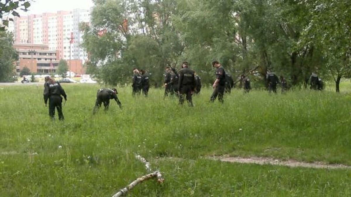 Traja chlapci (15, 18 a 20) dobili 47-ročného muža na smrť | TVNOVINY.sk