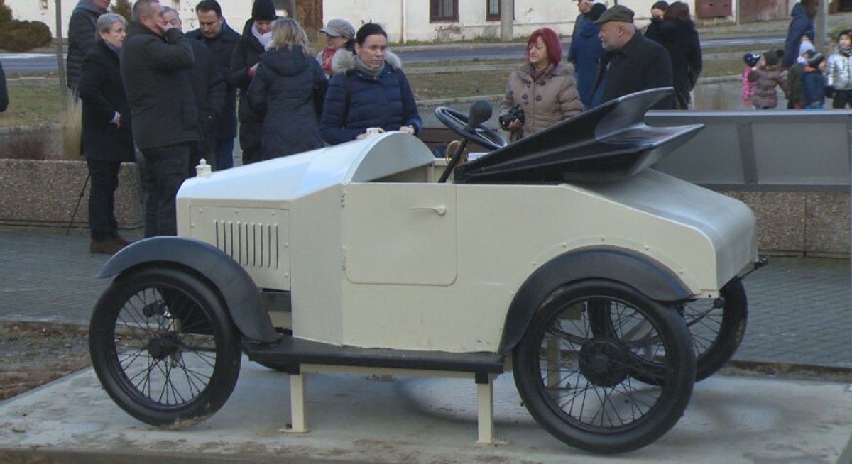 Prvé slovenské auto oslavuje storočnicu. Ľudia mu dali názov podľa ...