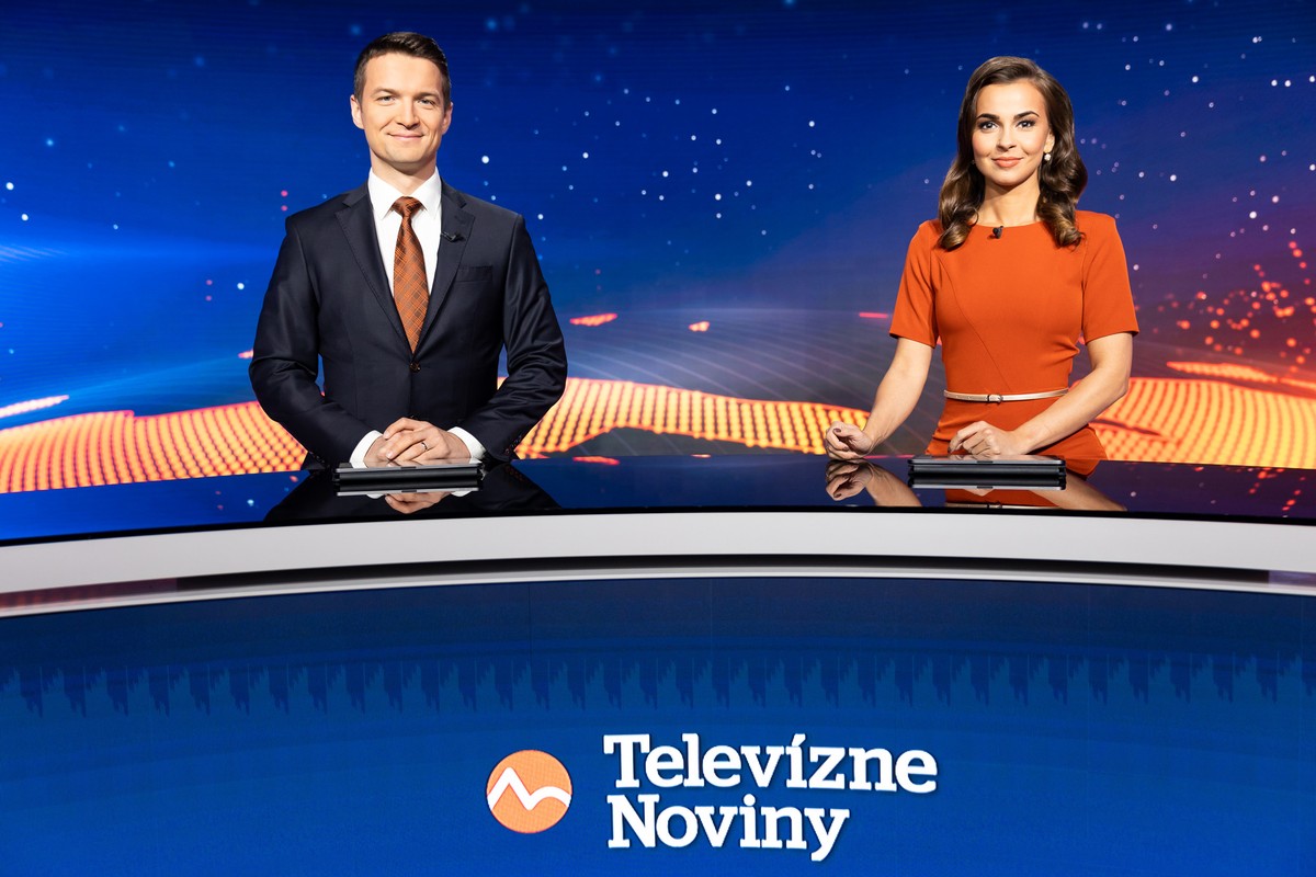 Televízne noviny si zaplo viac než 800-tisíc divákov a Teleráno s novým rekordom | TVNOVINY.sk