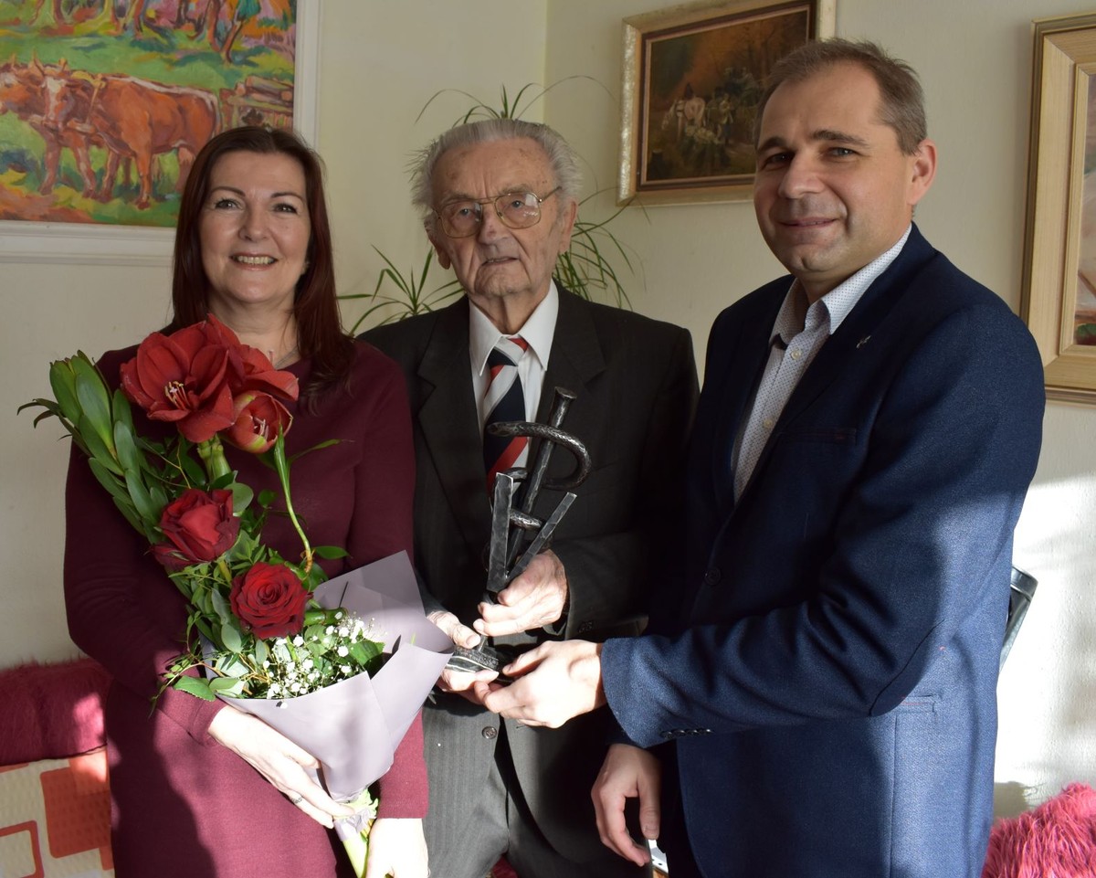 Zomrel profesor Ján Pleva, bývalý šéf veterinárnej služby na Slovensku ...