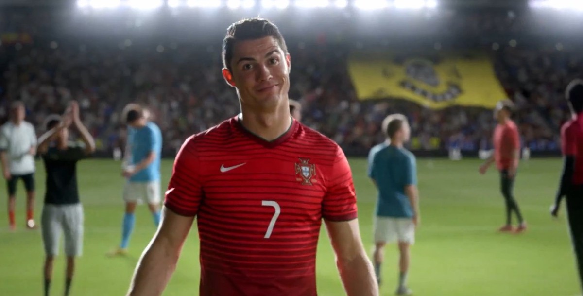 Takto to vyzerá, keď sa na jednom trávniku stretnú najlepší futbalisti ...