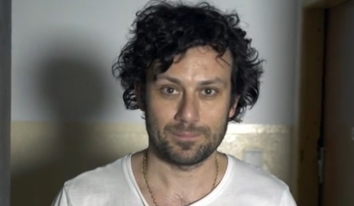 Herec Robo Jakab sa zahral na násilníka. Pre dobrú vec | TVNOVINY.sk